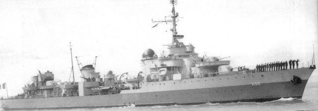 Contre Torpilleur Le Triomphant - Photo n°9823